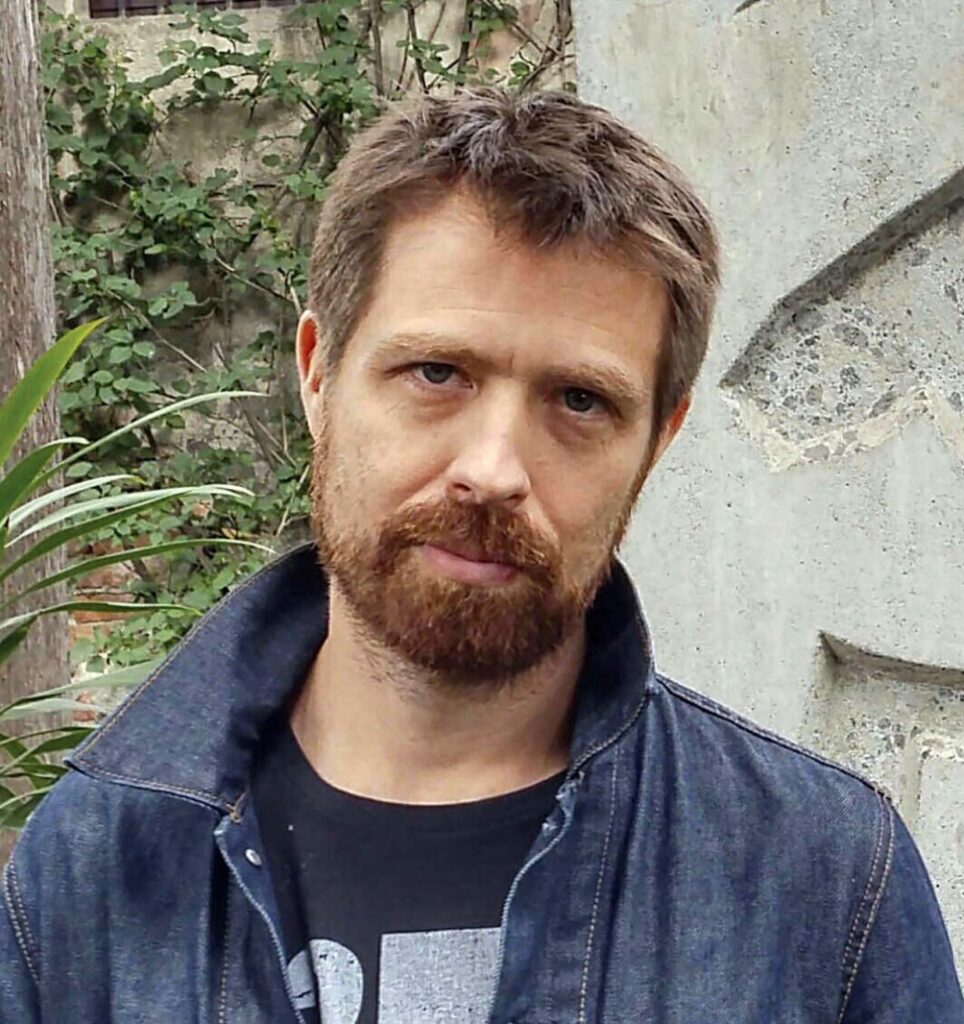 Edgardo Scott: "Quando você mora em Paris, inevitavelmente encontra um ...