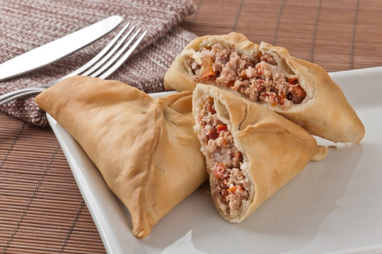 Conheça 12 pratos populares na Arábia Saudita