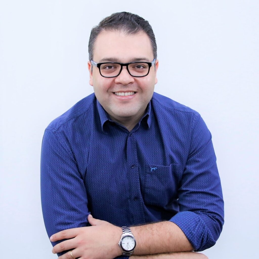 Alan Guedes formaliza SIMTED plano para pagar Piso professores